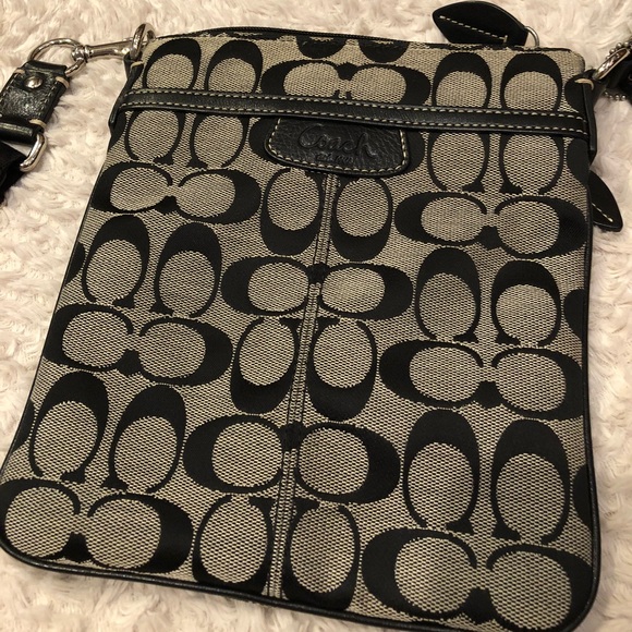 Coach | Bags | Coach Black Crossbody | Poshmark